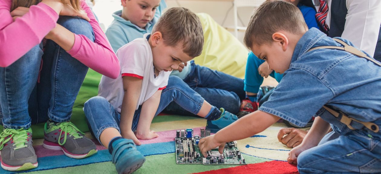 25 Easy Homeschool Co-op Class Ideas | Life Unboxed